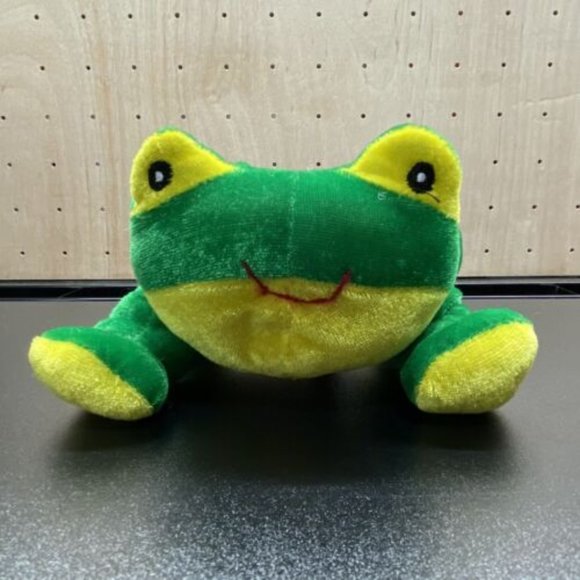 Toys | Plush Frog Stuffed Animal Green Yellow Big Eyes Stuffed Animal ...